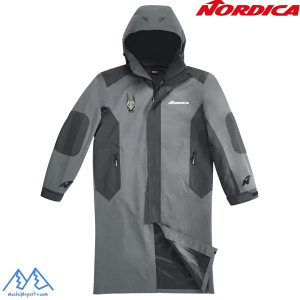 ノルディカ オーバーコート レインコート ドーベルマンNORDICA OVER COAT RAIN COAT スキーウェアやワンピースの上から着るオーバージャケットです。 裾を折り返すことでハーフコートとしても。寒冷時や降雨時の重ね着だけで...
