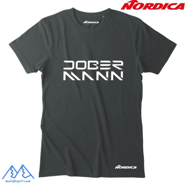 ノルディカ ドーベルマン TシャツNORDICA DOBERMANN T-SHIRT あなたの中に眠るドーベルマンを解き放て。レーシング・インスティンクトTシャツは、サーキットを離れても競争力を維持する、私たちのレーシングコレクションへのオ...