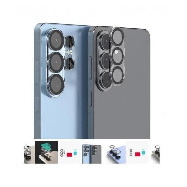 arareeの「CORE CM カメラ専用強化ガラスフィルム」は、透過率の高い強化ガラスがカメラ部をワンパーツで保護する、フルカバータイプのカメラレンズ専用フィルムです。AR28390S26 AR28391S26U●フルカバータイプでカメラ...