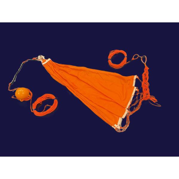 (株)三谷・福岡・シーアンカー・漁船・漁師・イカ釣り・パラシュートプレジャー船向けシーアンカー直径約4.3Ｍです。ナイロンタフタ210Ｄでも漁船用より軽い生地を使用しております。カラーバリエーション　オレンジ・白の2色写真はNO.20・NO...