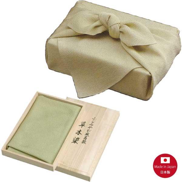 風呂敷は、物品の運搬、収納、保護、統括を主な目的にとした生活用品として古く奈良時代から知られています。現代では真心を包む贈答の道具として、繰り返し使えるエコグッズとして見直されている商品でございます。正絹（しょうけん）は、落ちついた光沢の高...