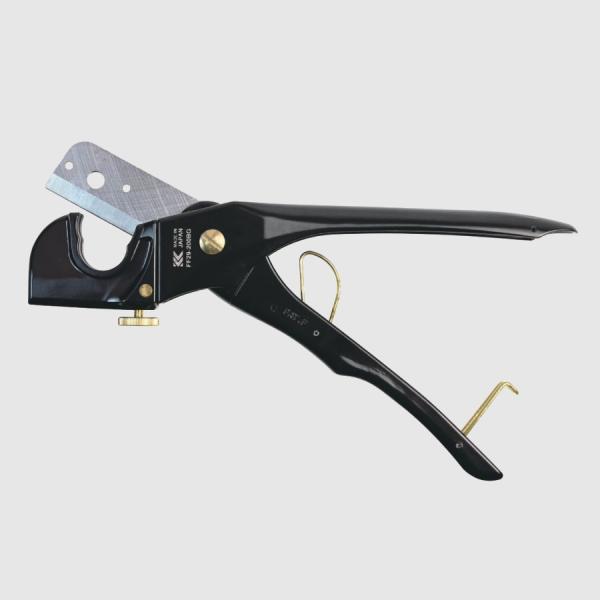 【発売日：2026年04月17日】マルチカッター FF29-200BGパイプからモールまで切断可能な万能カッター【特徴】・用途に合わせた受け部形状-切断部材の外径に合わせた受け部を調整することで、パイプが変形せず切断できます。・パイプからモ...