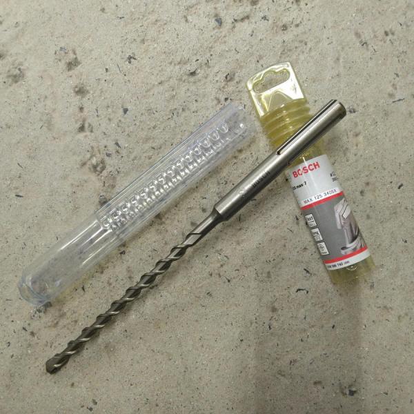 ボッシュ SDS-maxビットSpeedX 12.5mmφx340mm MAX125340SX有効長：200ｍｍ　全長：340ｍｍ【商品の状態】長期在庫による汚れ・サビ※北海道・沖縄・離島は送料見積もりとなります。