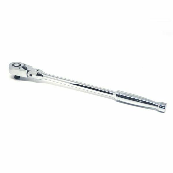 首振りタイプのロングラチェットハンドルです。プッシュリリースタイプですのでオイルの付着した手でもソケットの着脱がスムーズに行えます。耐久性や使い勝手など、プロメカニックから多くの評価を得ているラチェットハンドルです。▼スペック差込角：3/8...