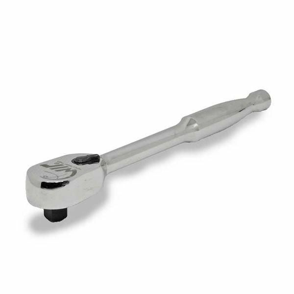 ギア数90枚の小判型ラチェットです。送り角は4°で、狭い場所でも小さい振り幅で作業が可能です。歯数が多いものの、ギアの強度も高く、耐久性があります。ヘッド部にはW.I.T.のロゴマークがレーザー刻印されています。・ご注意ください仮締め用:本...