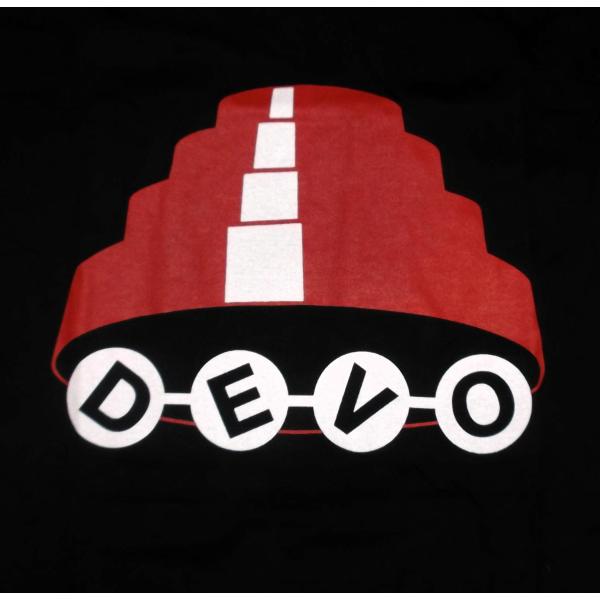 DEVO UNISEX T-SHIRT: DOME 正規品DE-EVOLUTION（退化）を主張し自らをDEVOと名乗る息の長いNWバンド「DEVO」のTシャツ「DOME」です。1987年、オハイオ州アクロンから飛び出した突然変異のニューウ...