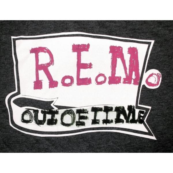 R.E.M. FLOWER LOGO MENS SOFT TEE1980年に結成、ヴェルヴェット・アンダーグラウンド、パティ・スミス、テレヴィジョンなどの流れの直系ともいえるオルタナティヴ・ロックの先駆け的な存在であり、あのカート・コバーン...