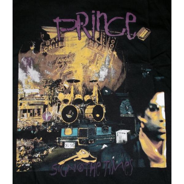 Prince Men's Tee: Sign O The Times Album 正規品『パープル・レイン』を皮切りに「ミネアポリス・サウンド」と呼ばれる一時代を築きあげ、伝統や常識を覆す独創的なパフォーマンスで音楽シーンに絶大な影響を与え...