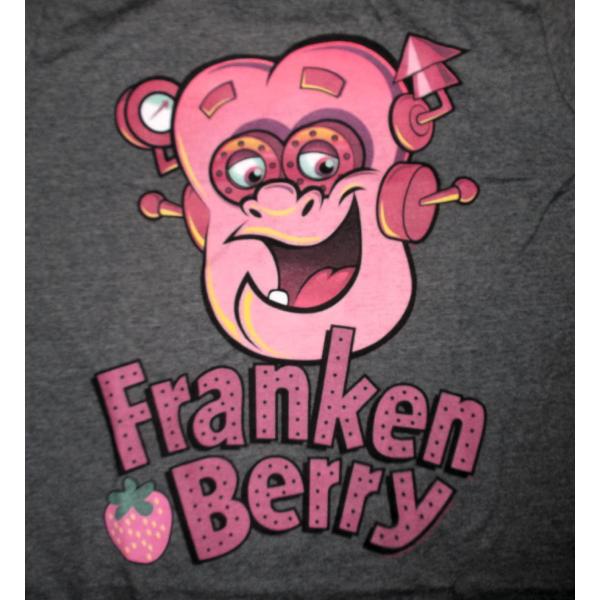 CEREAL: FRANKENBERRY MENS LIGHTWEIGHT T-SHIRT 正規品Franken-Berry のシリアル・ビットはトウモロコシ、オートミールを原材料とし、ビットマシュマロ入り・ストロベリー風味を特徴として、米...