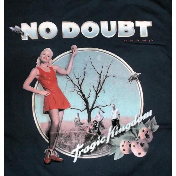 No Doubt Unisex T-Shirt: Tragic Kingdom (Denim Blue)1986年に結成されたUS スカパンク「NO DOUBT 」のTシャツ「TRAGIC KINGDOM」です。「白人と黒人との調和＝2トー...