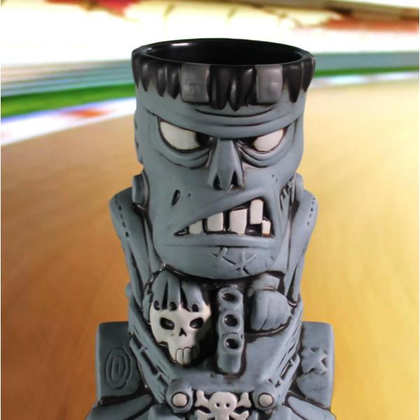 Ghoul Gasser Tiki Mug by Derek Yaniger※1体の価格です。“Ghoul Gasser” the newest addition to legacy of Monster-Shifter mugs, oft...