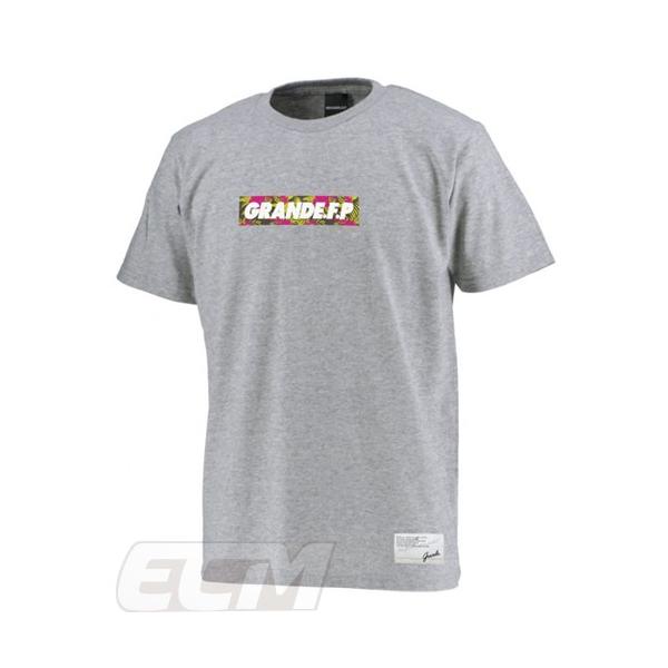 クレジットカード決済の場合のみネコポスでのご発送（350円税込）が可能になりました。ご希望の場合、備考欄に「ネコポス希望」とご記載ください。（記載がないと通常発送です）■商品説明ハイビスカスプリントのGRANDEFPボックスＴシャツです。シ...