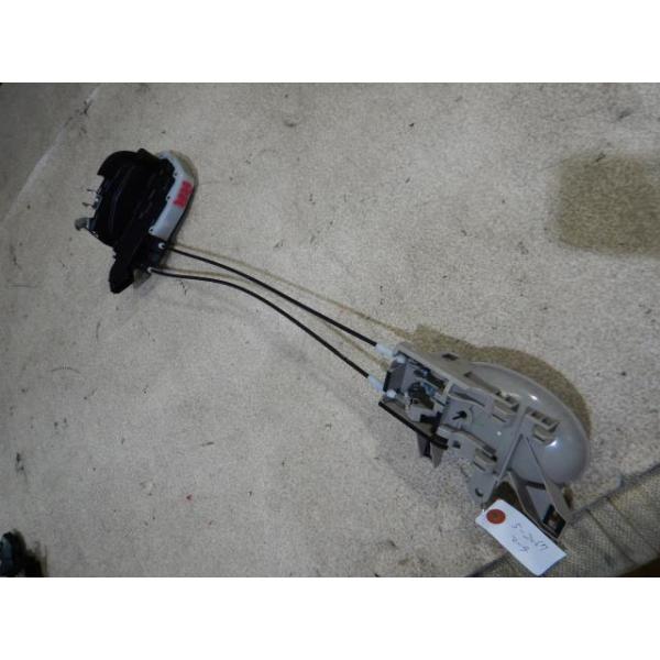 **** 商品説明を必ずご確認ください ****部品管理番号：001608626064550メーカー純正品番：82500-1HH0C部品名：ドアロックソレノイド部品区分：リサイクル品管理品番：293928部品カラー：白車名：マーチ車両タイプ...