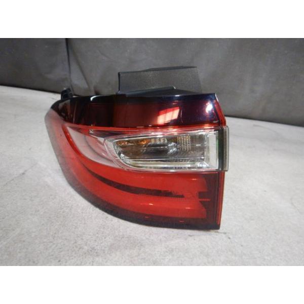 **** 商品説明を必ずご確認ください ****部品管理番号：250626000215600部品メーカー：ALメーカー純正品番：33550-T6A-003部品名：左テールランプ部品メーカー品番：13C022部品区分：リサイクル品管理品番：3...