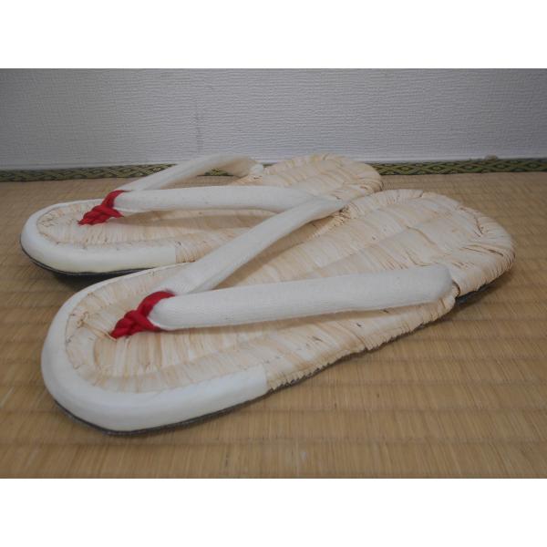 ◆◇◆大工職人さん〜お祭り用にもどうぞ！実用タイヤゴム裏草履です◆◇◆●主に大工職人さんにご利用頂いている実用ゴム裏草履です。○天然素材の唐黍の生地を編んだもので、底にはタイヤゴムを使用しています。●素足にも気持ち良いですし、ゴム裏で底は滑...