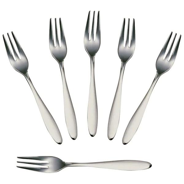 ここがポイントハンドル部分がつや消しで指紋などが気になりにくい仕様のピックフォークです。5本組+1本の計6本セット！デザートやフルーツにオススメ！食器造りで有名な新潟・燕の職人が丁寧に仕上げているTSUBAMEブランド。商品仕様セット：6本...