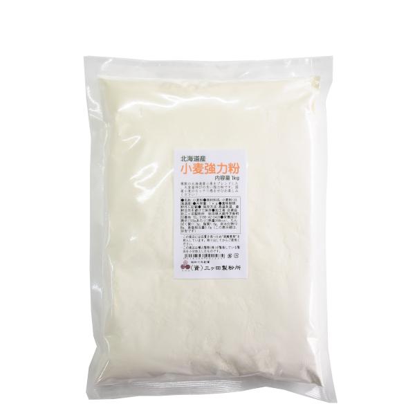 複数の北海道産小麦粉をブレンドした強力粉です。粗たん白11.3±0.7％ですが、釜伸びは良く、国産小麦ならではのモッチリ感も楽しめます。是非一度お試しください！【商品詳細】内 容 量　：１ｋｇ原 材 料　：小麦粉(北海道産)保存方法　：直射...