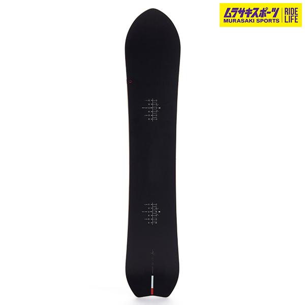 【season】シーズン スノーボード圧雪での操作性を考慮したフリーライドボードです。NEXUSと比較すると、やや狭く設定したミッドウェスト、スタンダードなノーズ長、ミドル強のフレックスバランスによって、しっかりとした操作性を得ることが出来...