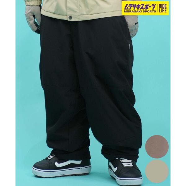 【REPUBLIC】リパブリックのスノーボードバギーパンツ● 耐水・透湿5,000mmの2レイヤー構造● 裏地には保温効果の高いトリコットを使用● 裾には調整可能なドローコードが寒い日も暖かさを逃しません● ワタリから裾にかけて大きくゆとり...