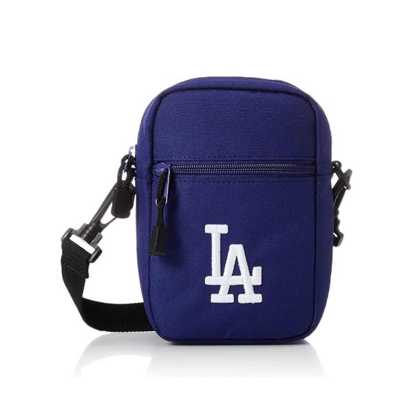 【お財布やスマホなどの小物類にぴったりのショルダーバッグ！】●フロント部にはジップポケット、バック部にはサブポケットが付いた便利なバッグ。●お買い物やちょっとしたお出かけの際にも活躍すること間違いなし◎≪商品詳細≫■素材■ポリエステル100...