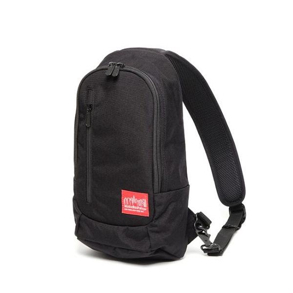 【Manhattan Portage】マンハッタンポーテージのワンショルダーバッグ。マンハッタン ポーテージ伝統のシンプルな形状を特徴としたワンショルダーバッグ。不要な要素は極力排除しつつも、 抜かりないブランドの細部への拘りにより、 様々...