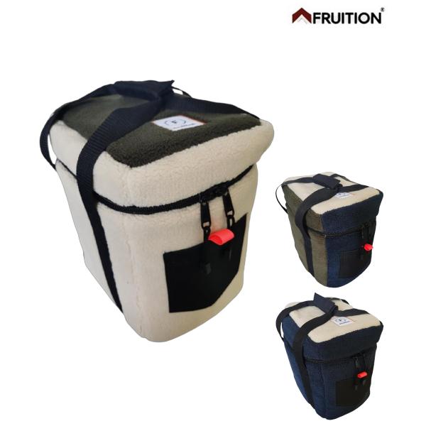 爆買 【FRUITION】フリュージョンのポリタンクケース新色が続々入荷！　フリース素材とカラーで自慢アイテムに!見た目からもその保温の良さはわかると思います。フリースの暖かさにインナー部分には、10mmのウレタンパッドが入り、インナー生地...