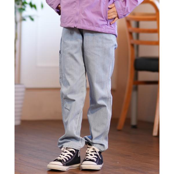 【流行のゆったりシルエットがかっこかわいいコーデを作り出す】●程よいゆとりが特徴的なペインターパンツシルエットを採用。●まっすぐストンと落ちるストレートライン。≪商品詳細≫■素材■コットン100%■サイズ目安■【130cm】ウエスト：50....