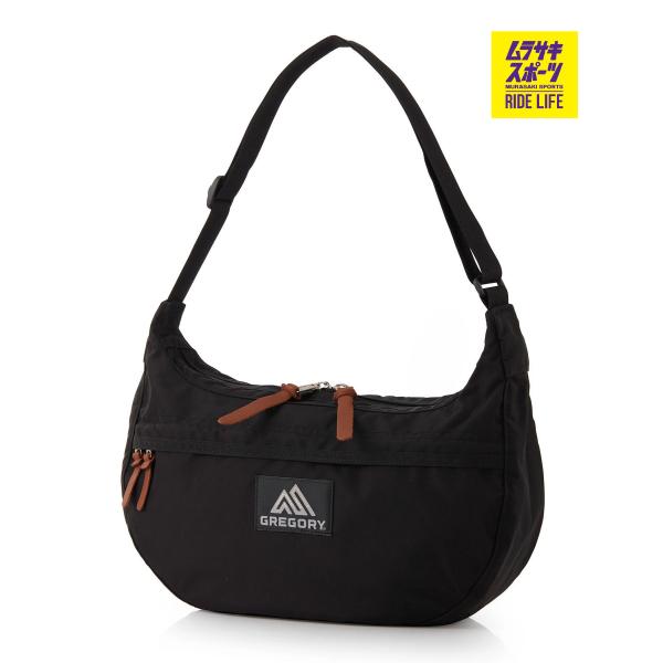 【サッチェルM(SATCHEL M)はグレゴリーを代表するロングセラーのショルダーバッグです。】シンプルながらシルエットが特徴的なのこのショルダーバッグは多彩なポケットを備えタウンユースからちょっとした旅行、またはライトなアウトドアまで多目...