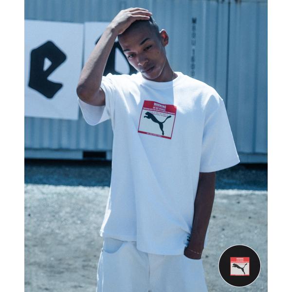 【PUMA × BlackEyePatchのコラボレーションから、ストリートカルチャーのエッセンスを凝縮した半袖グラフィックTシャツが登場】●BlackEyePatchの代表的なLABELシリーズからインスピレーションを得た“Do Not ...