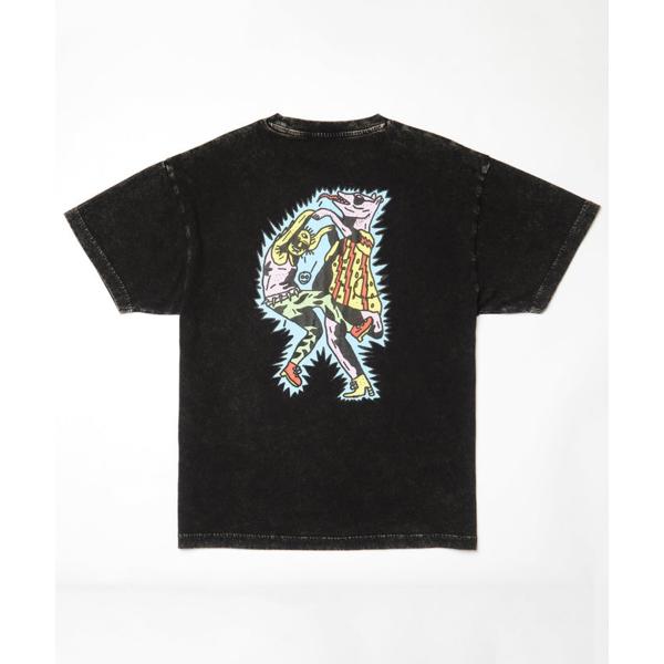 【100%コットン（オーガニックコットンを含む）200gsmのオープンエンド素材を使用したルーズフィットTシャツ。】フロントとバックにスクリーンプリントを施し、裾に織りラベルを配置。Bob Mollemaによるアートをフィーチャーし、アシッ...