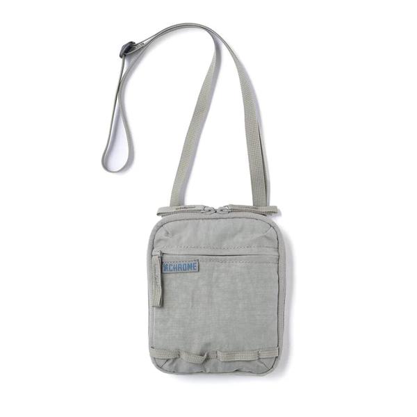 【小型のPAC POUCHは、その小さなボディに驚きのポケットを備えています】●メインポケットは、大きく開くアコーディオン式なので、小さな荷物も一目でわかる視認性と収納力を誇ります。●このポーチだけで、スマートフォン、スモールウォレット、モ...