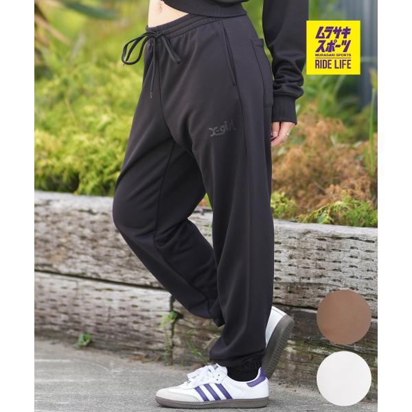 【オールシーズン重宝するイージーパンツ】●タッチ感が良く、天然素材ライクなオリジナル生地を採用。●吸水性に優れ、日焼けを抑制するUPF50＋を搭載した機能スウェット。●ややゆとりのあるシルエットで着用シーンを選びません。●ウエストはフィット...