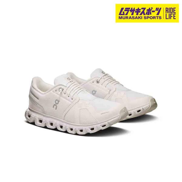 【さまざまなライフスタイルにぴったり】スイスのアルプスで生まれたOn。独自の技術で、ソフトな着地と爆発的な蹴り出しの共存を実現し、その活躍の場はランニングシーンだけでなく、ライフスタイル、アウトドアと垣根を超えたスポーツブランドです。●ラン...