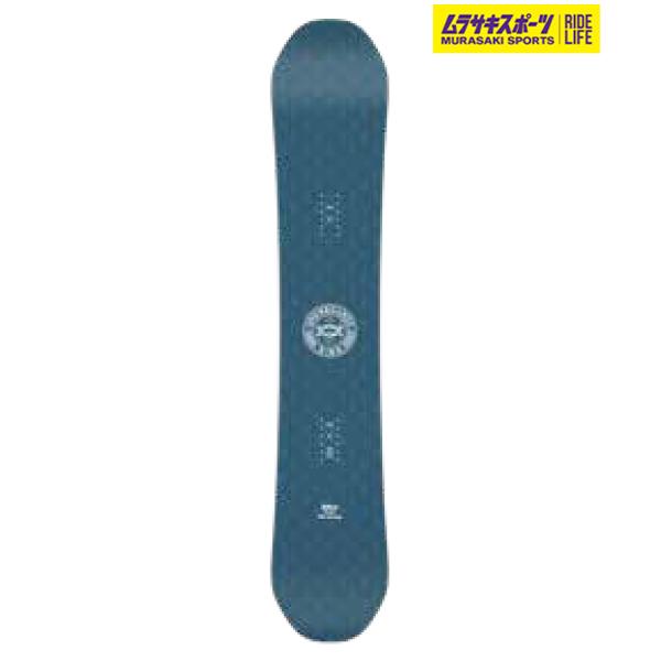 【SIMS】シムスのスノーボードJokerは、多用途性を楽しむというコンセプトのもとに生まれたボードだ。ロッカーとキャンバーの特性を融合させることで、フリースタイルの遊び心とパワフルな滑りをスムーズに両立させている。スケートからインスパイア...