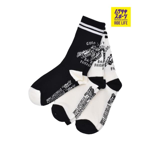 【シンプルなデザインでシーンを選ばないキッズ用ソックス。】●ラインソックス3足セット。●カラーはベーシックなホワイトとブラック。●アパレルで人気のロゴやキャラクターをプリント。●長さは人気のクルー丈で、男女問わず履きやすいデザイン。≪商品詳...