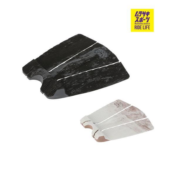 【DAKINE】ダカインのデッキパッド。サーフボードの操作性と足元のグリップ力を高めるトラクションパッド。世界的なシェイパーであるMAYHEMとのコラボレーションにより誕生したこのモデルは、パフォーマンスを追求するサーファーに向けて設計され...