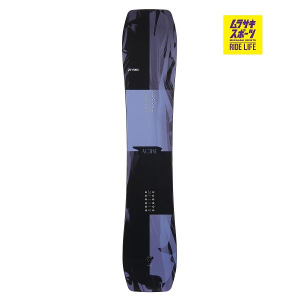 【YONEX】ヨネックスのスノーボードです。グラトリシーンにおいて、より高く飛び、より多く回ることを追求するライダーのために開発された「ACHSE（アクセ）」。このボードの真骨頂は、ノーズとテールのチップ部にX状にカーボンを配置した「X-M...