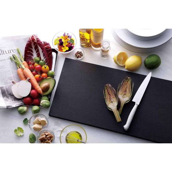 008995005       クッキンカットPROをよりスタイリッシュなBLACKカラーで。