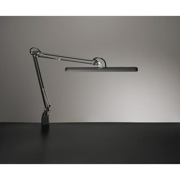 Z10G            明るいのに眩しくない、集中できる明かり、より堅牢になったジョイント