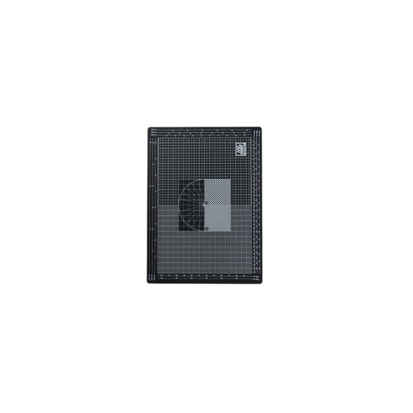 MT802           模型製作のマストアイテム、カッティングマットがMr.HOBBYブランドから登場。