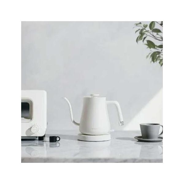 KPT01JP         毎日使いたくなる今までにない美しいデザインの電気ケトル