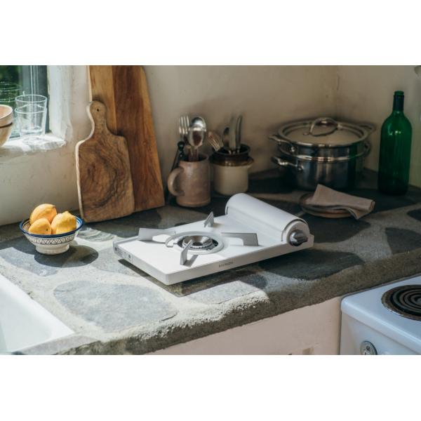 KGS01JP         調理や取り分けがしやすいスマートなデザイン、どんなスタイリングにも馴染む存在感。