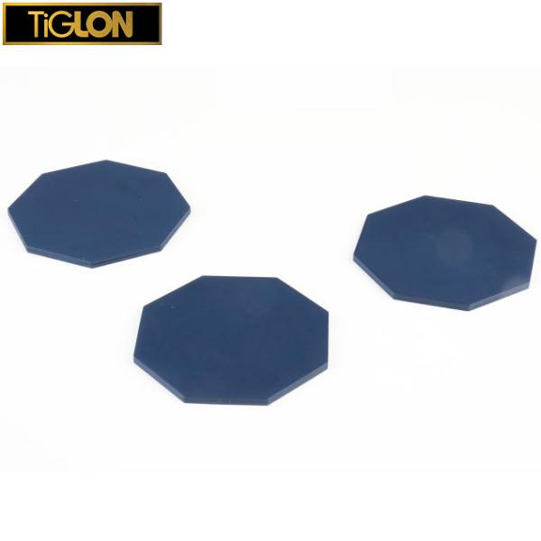 DRENPRO3P       音響機器や楽器用アンプ等の設置環境で生じる複合共振を抑制し、機器本来の性能を引き出すチューニングスペーサー