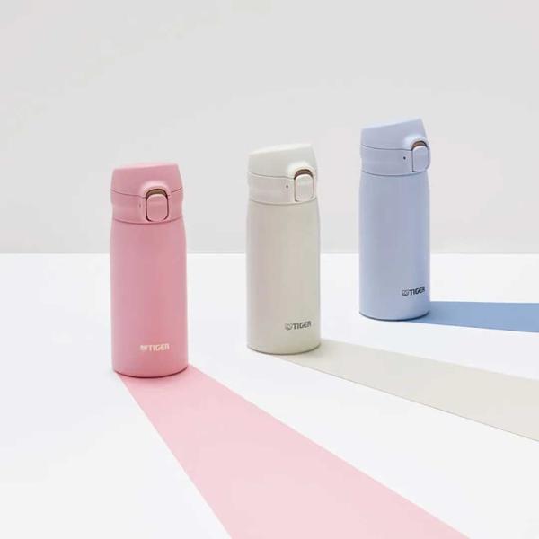 外して、洗って、すぐ戻せる。せんとパッキンが、ひとつになりました。 MKRW035WR       お手入れ・飲みやすさにこだわったワンプッシュマグ