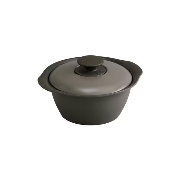 MKS20           素材が持つ水分を活かし、最小限の水で調理ができる鍋です。