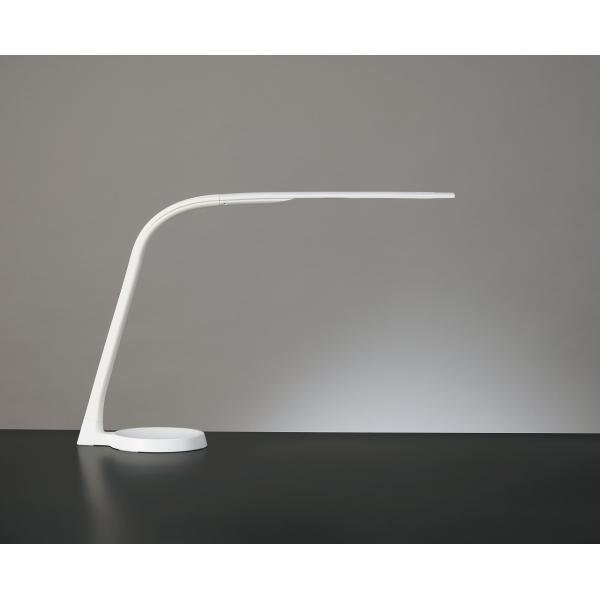 Z9              USB Type-Aケーブルで給電出来るので、 お持ちのUSB電源でも使用可能