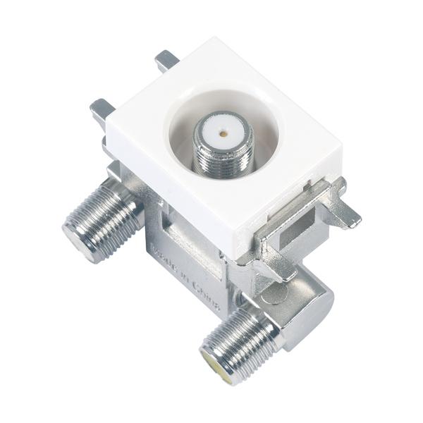 SU7CP2SP        新4K8K衛星放送(3224MHz)対応の、アンテナからの入力信号をテレビ端子に出力することができる、中間用の小形直列ユニットです。