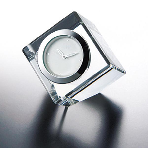 22621501        キラッと輝く気の利いたパーソナルギフトにピッタリ。無駄を省いた洗練されたフォルムが人気です。