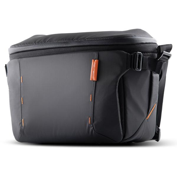 PCB160          統一感のあるデザイン、包括的な機能、洗練された外観！革新的な「サンドイッチ」構造により、ギアの整理が簡単。