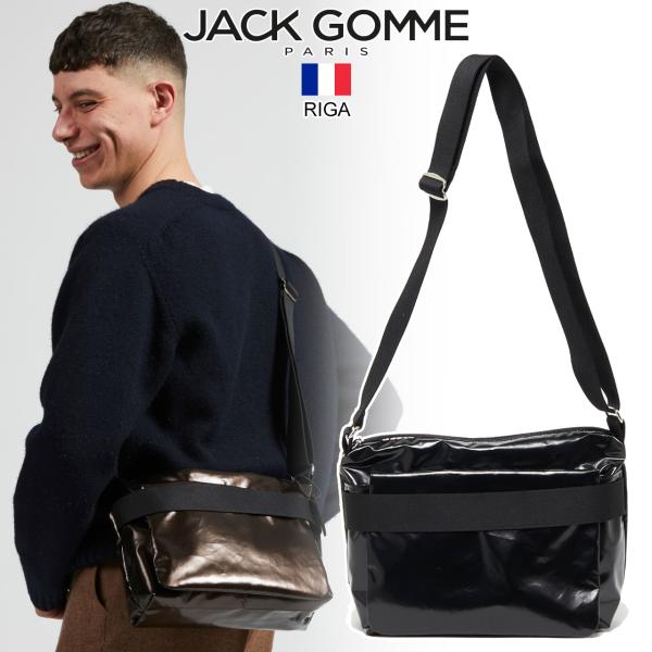 【正規販売店】 24H1870.LV03A   ユニセックスで使えるボックス型ショルダーバッグ  A5ファイルとタブレットが入るサイズ感